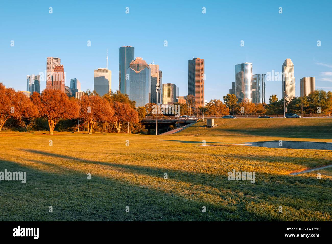Houston downtown skyline during sunset. Buffalo Bayou Park. Texas, USA ...