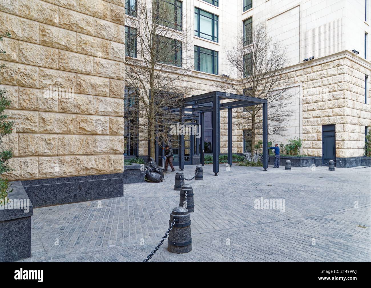 70 Vestry, a luxury condominium high-rise designed by Robert A.M. Stern ...