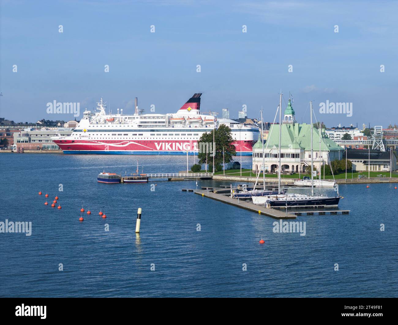 Helsinki waterfront hi-res stock photography and images - Alamy