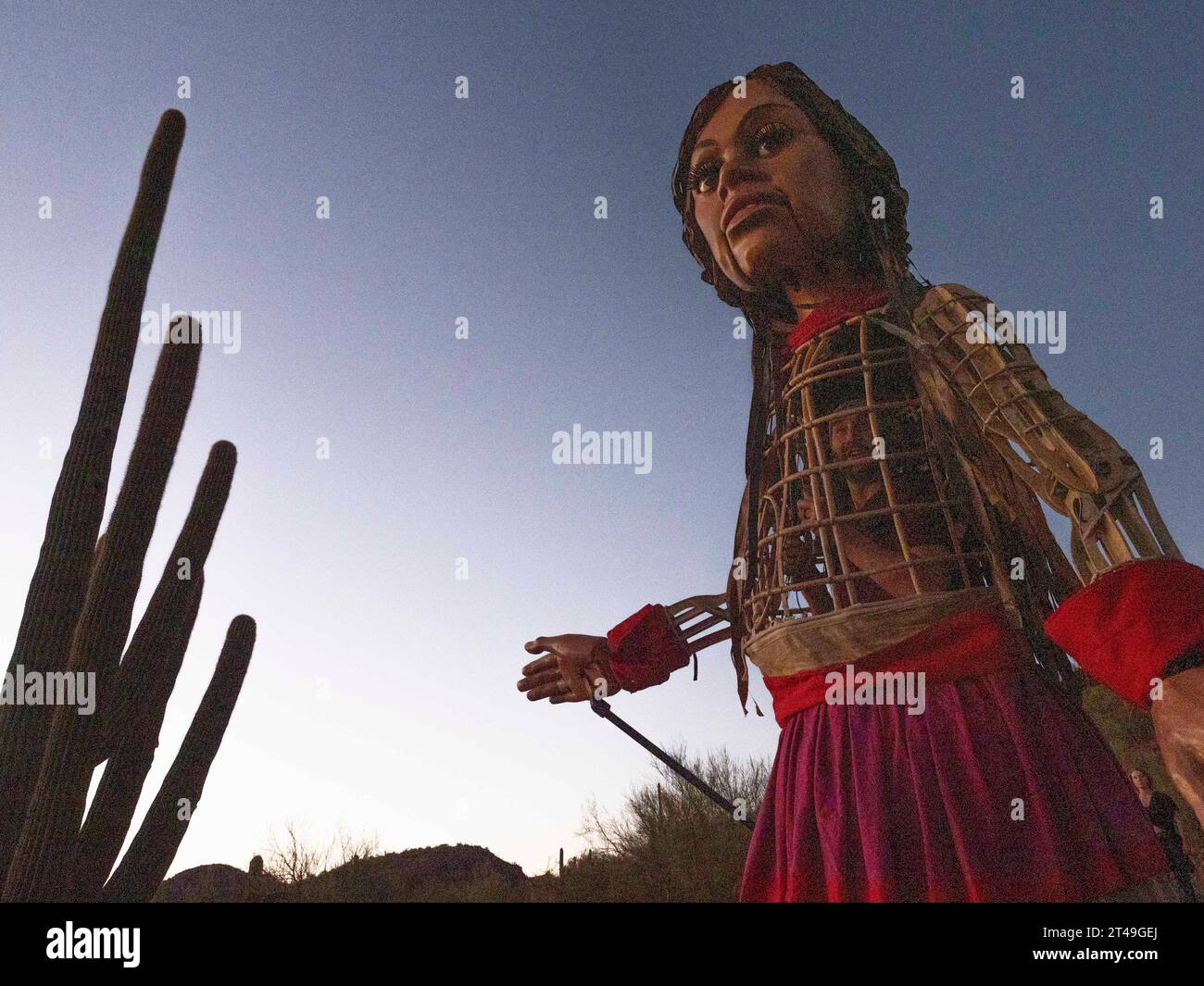 Tucson, Arizona, USA. 28th Oct, 2023. A determined Little Amal, the 12 ...
