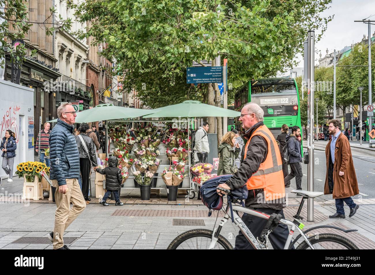 O’Connell Street Flowers. Dublin, Ireland Stock Photo - Alamy