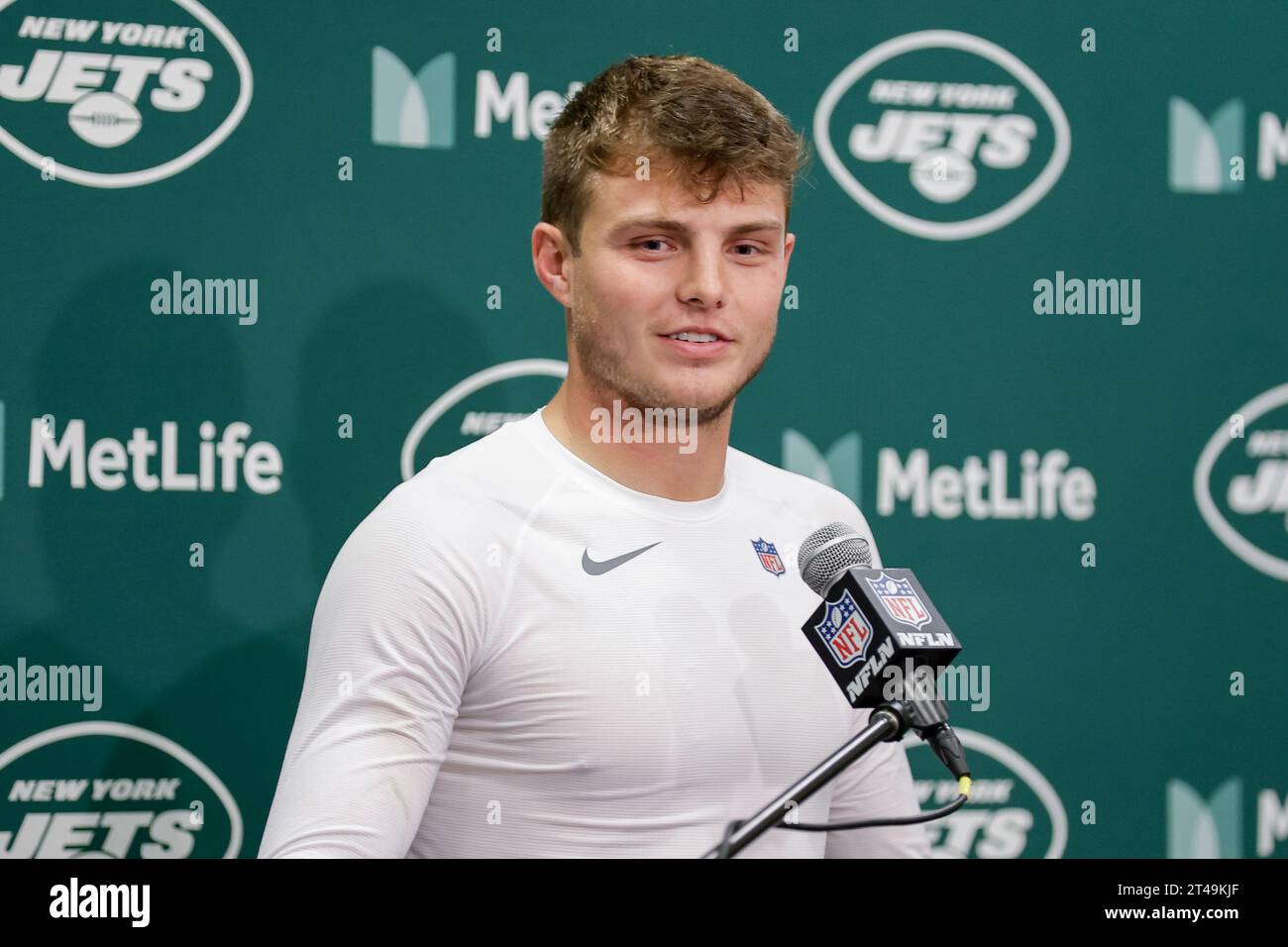 New York Jets quarterback Zach Wilson (2) speaks during a news ...
