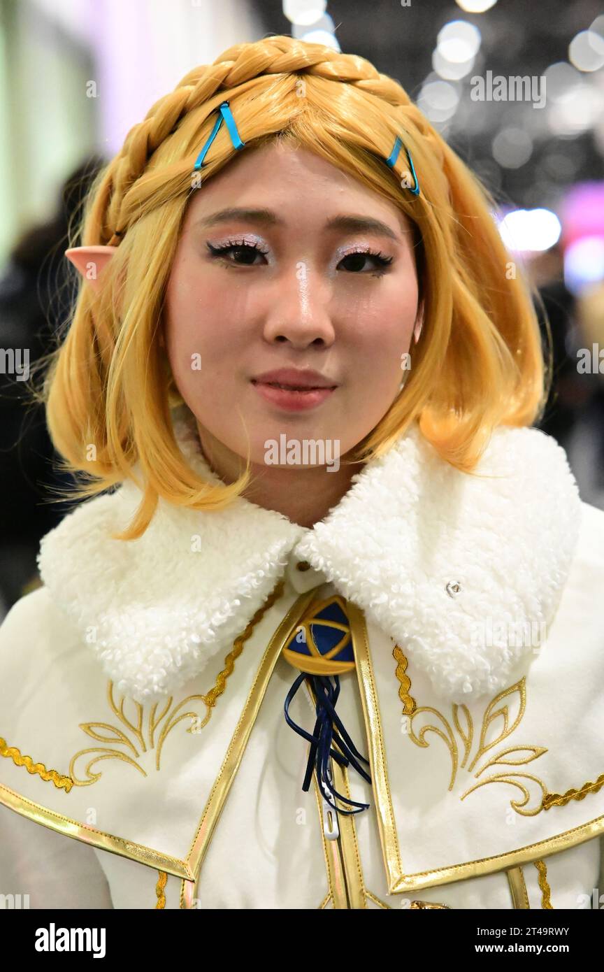 ExCeL London, UK. 29th Oct, 2023. A Chinese girl wearing hanfu at MCM ...