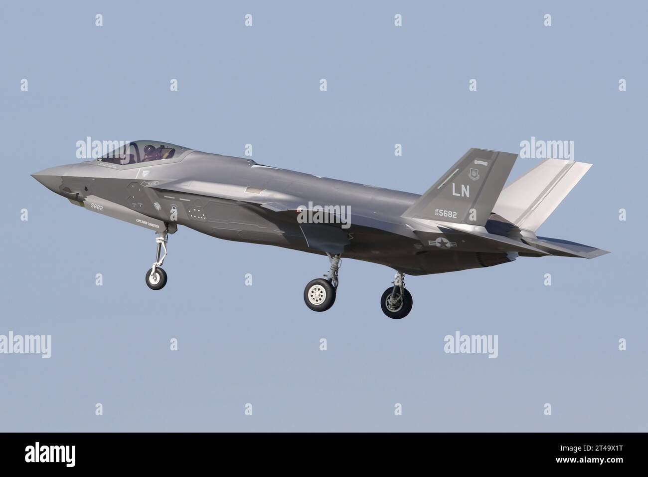 Lockheed-Martin F-35A returning to it's home base of RAF Lakenheath ...