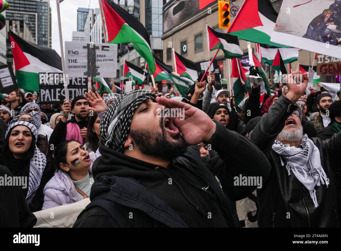 Toronto, Can. 29th Oct, 2023. A pro-Palestine march gathers in a ...