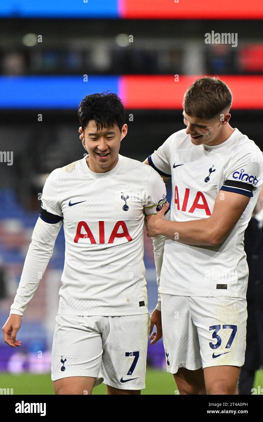 LONDON, ENGLAND - OCTOBER 27: Son Heung-min, Micky van de Ven during ...
