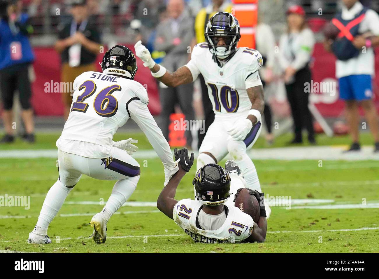 Baltimore Ravens cornerback Brandon Stephens (21) intercepts a pass ...