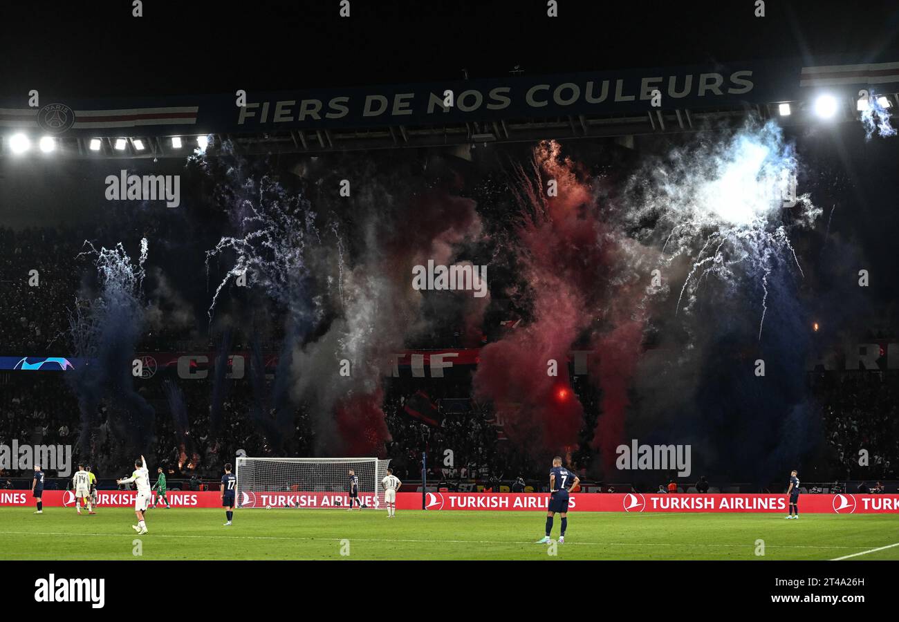 PARIS, FRANCE - OCTOBER 25: Ultras fans of Paris Saint-Germain set up ...