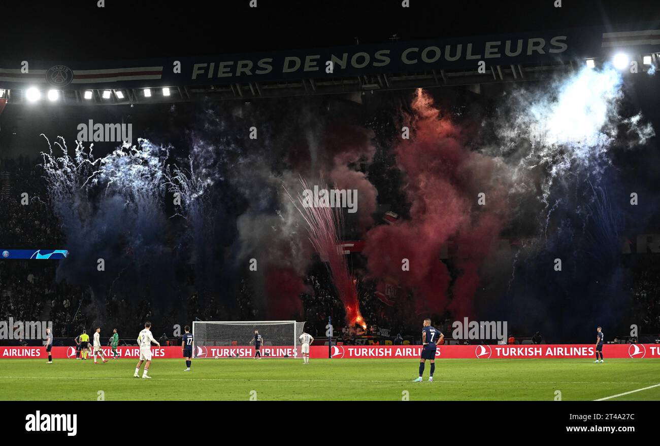 PARIS, FRANCE - OCTOBER 25: Ultras fans of Paris Saint-Germain set up ...