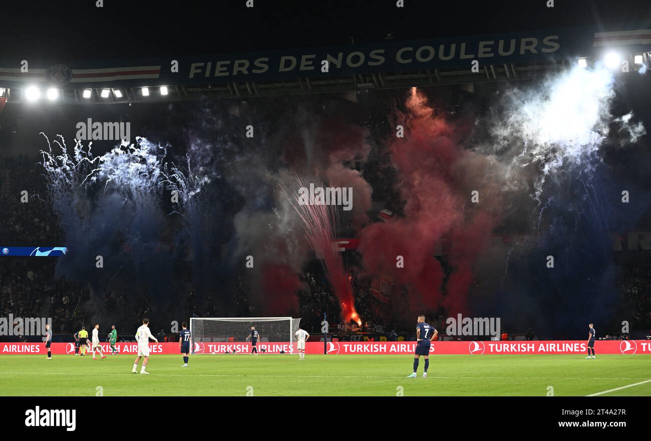 PARIS, FRANCE - OCTOBER 25: Ultras fans of Paris Saint-Germain set up ...