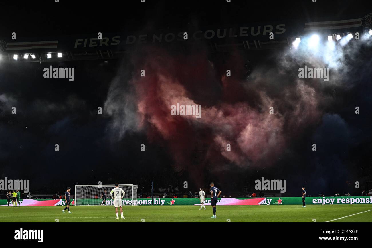 PARIS, FRANCE - OCTOBER 25: Ultras fans of Paris Saint-Germain set up ...