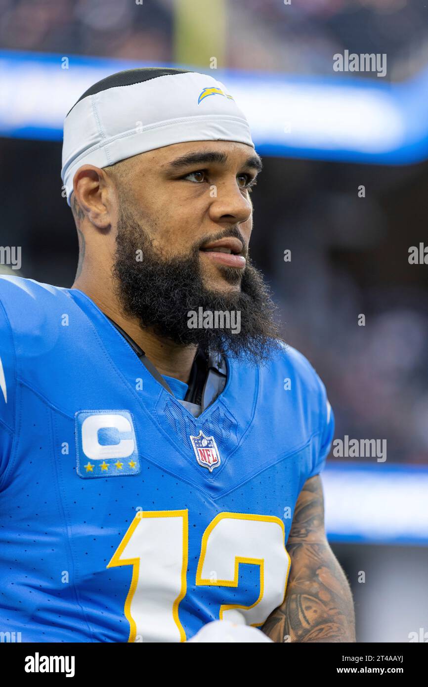 Los Angeles Chargers wide receiver Keenan Allen (13) warms up before ...
