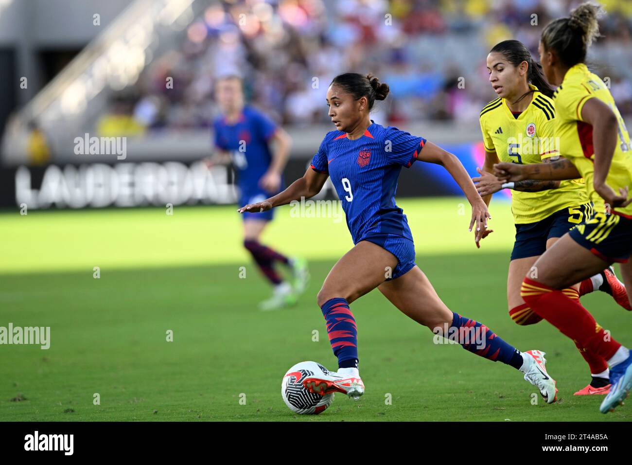 United States forward Alyssa Thompson (9) outpaces Colombia midfielder ...