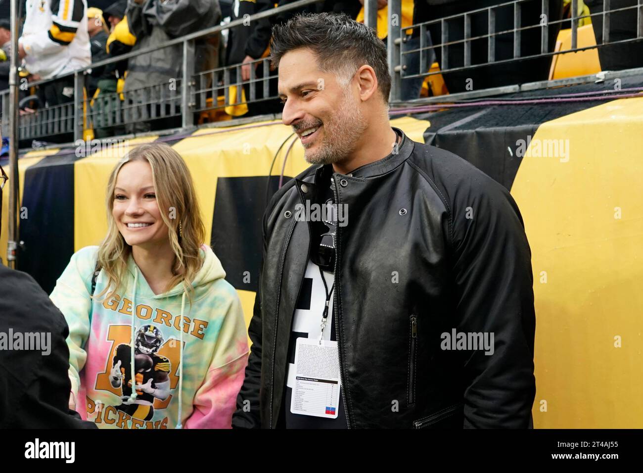 Joe manganiello and steelers hi-res stock photography and images - Alamy