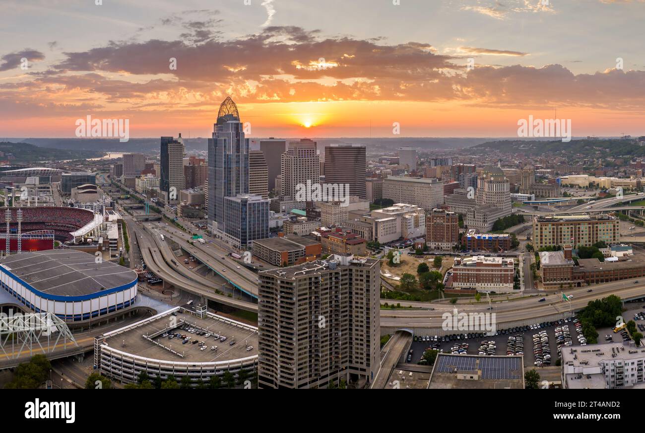 Cincinnati city in state of Ohio with brightly illuminated high ...