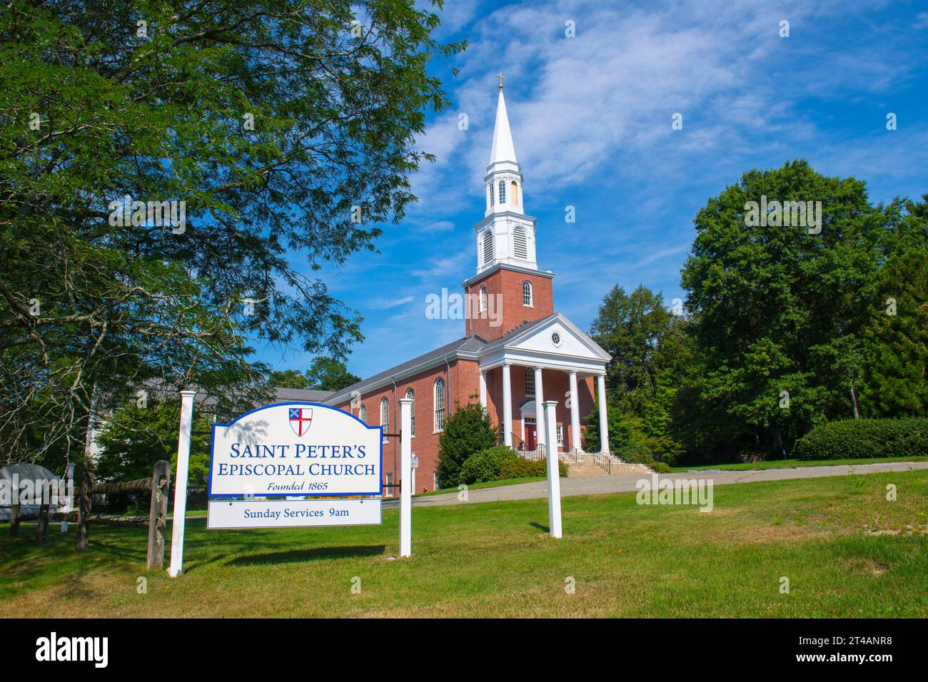 St Peter's Episcopal Church at 320 Boston Post Road in historic town ...