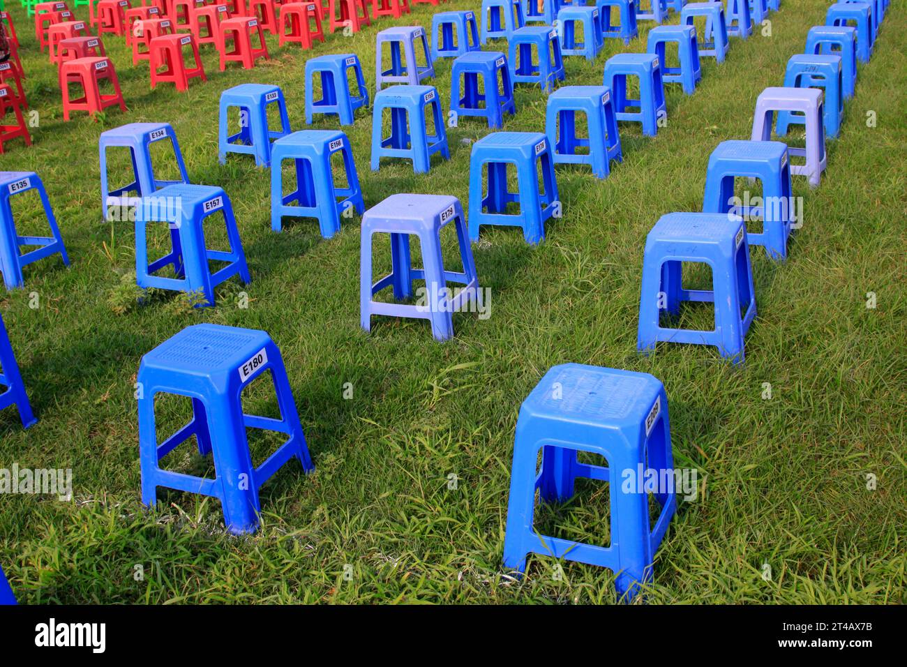 Plastic stools hi-res stock photography and images - Alamy