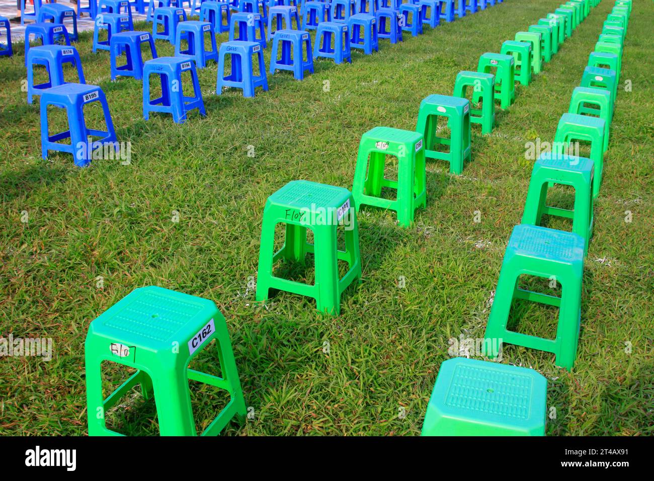 Plastic stools hi-res stock photography and images - Alamy