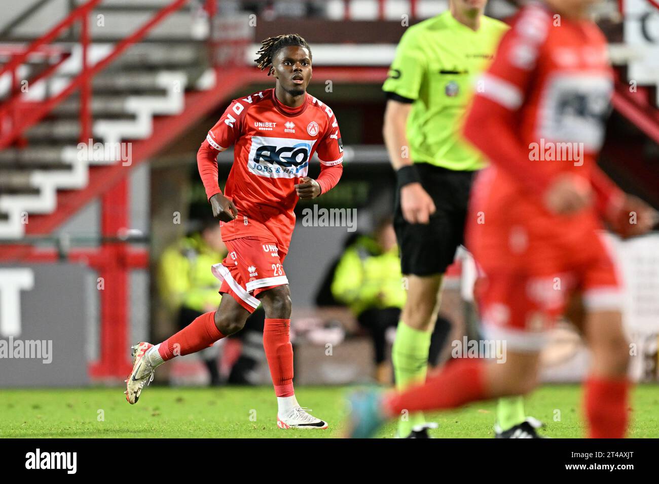 Kortrijk, Belgium. 29th Oct, 2023. Alex Mighten (23) of Kortrijk ...