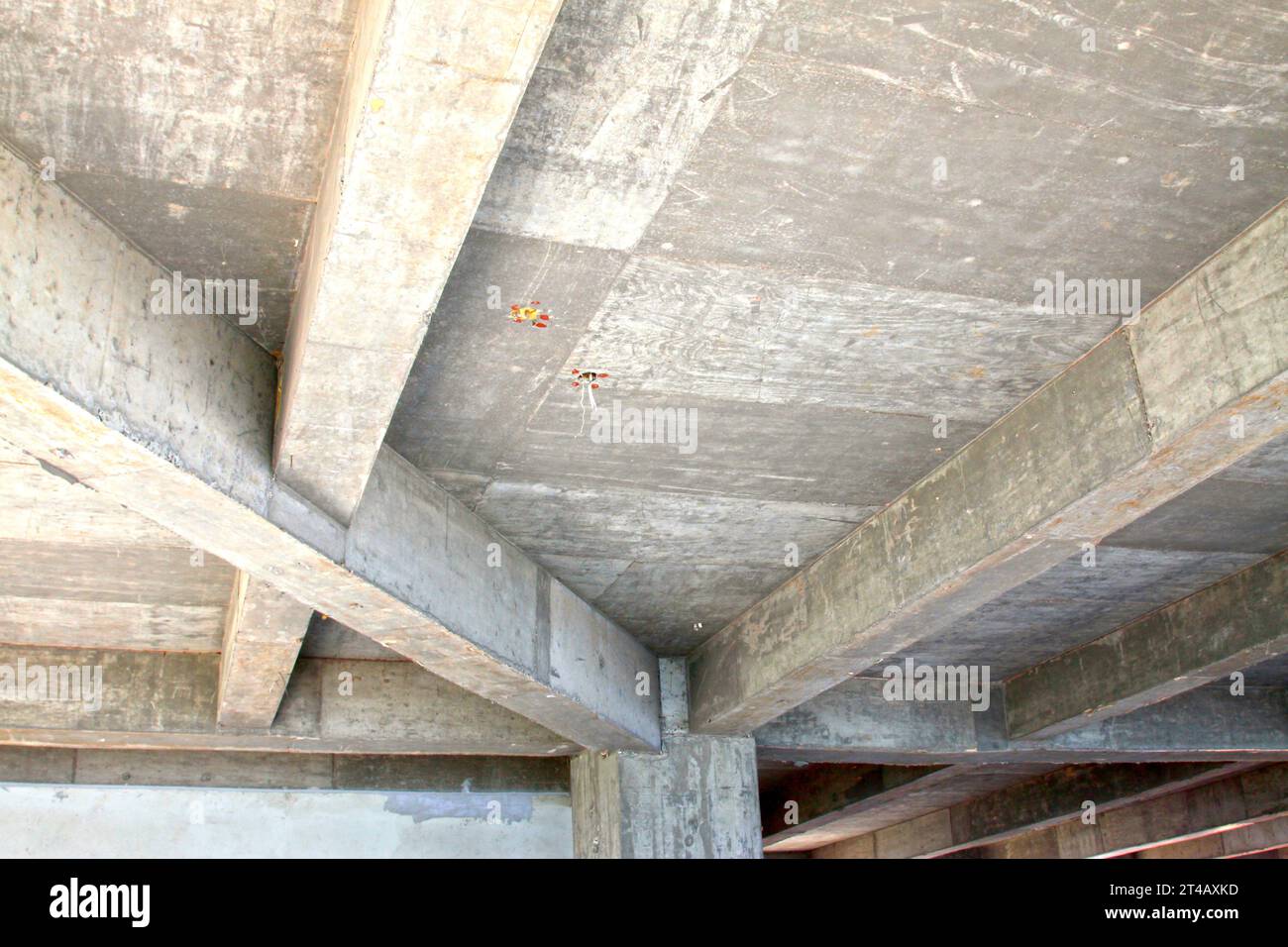 unfinished concrete cast-in-situ hall, closeup of photo Stock Photo - Alamy