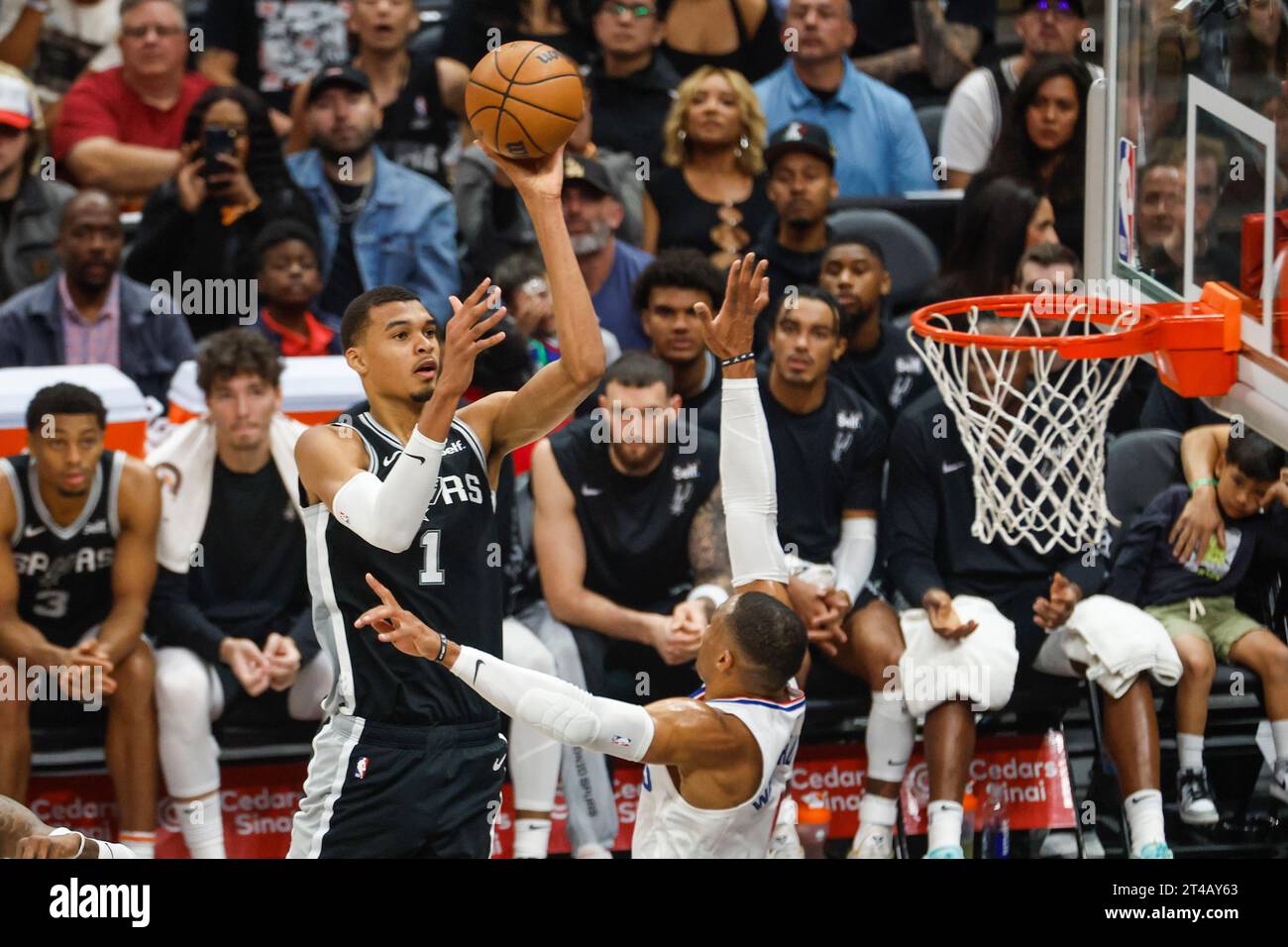 Victor wembanyama spurs hi-res stock photography and images - Alamy