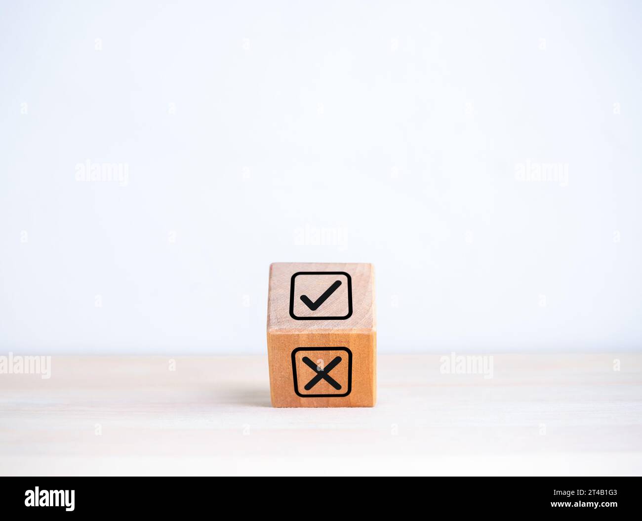 Checklist checkmark icon hi-res stock photography and images - Alamy