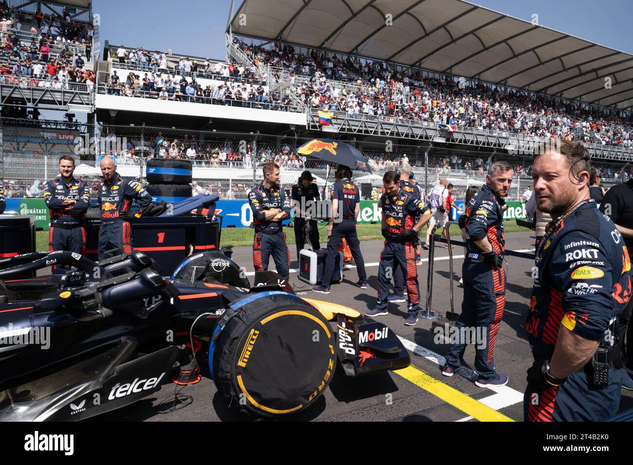 Mexican City Grand Prix, Mexico. 29th Oct, 2023. Max VerstappenÕs team ...