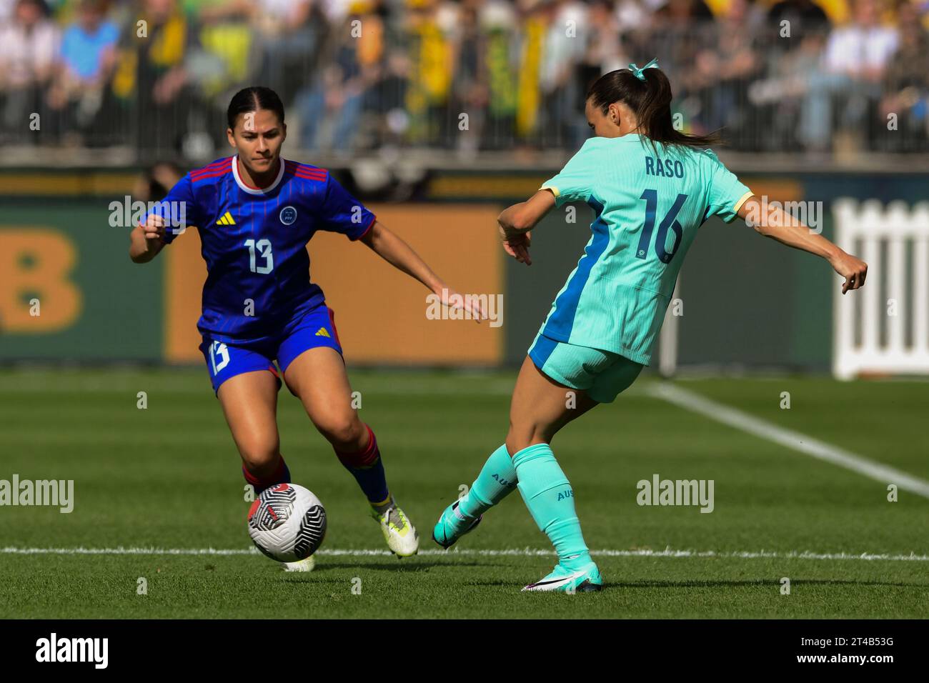 Burswood, Australia. 29th Oct, 2023. Angela Rachael Beard (L) of the ...