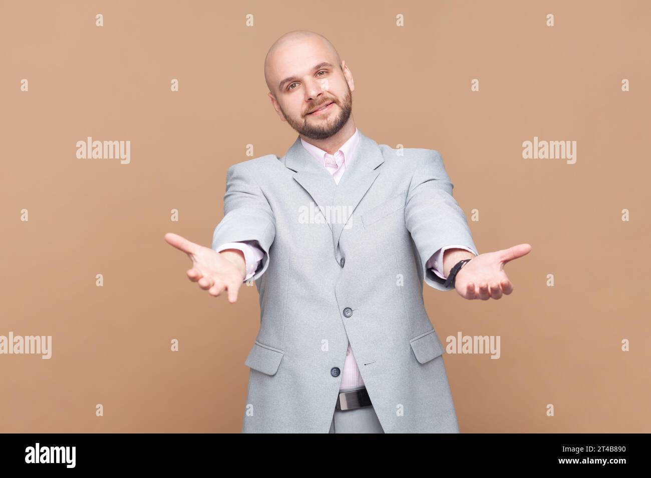 Free hugs happy kind hi-res stock photography and images - Alamy