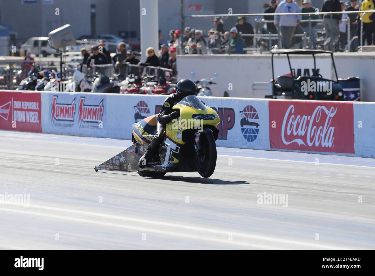 LAS VEGAS, NV - OCTOBER 29: Jerry Savoie (4 PSM) NHRA Pro Stock ...