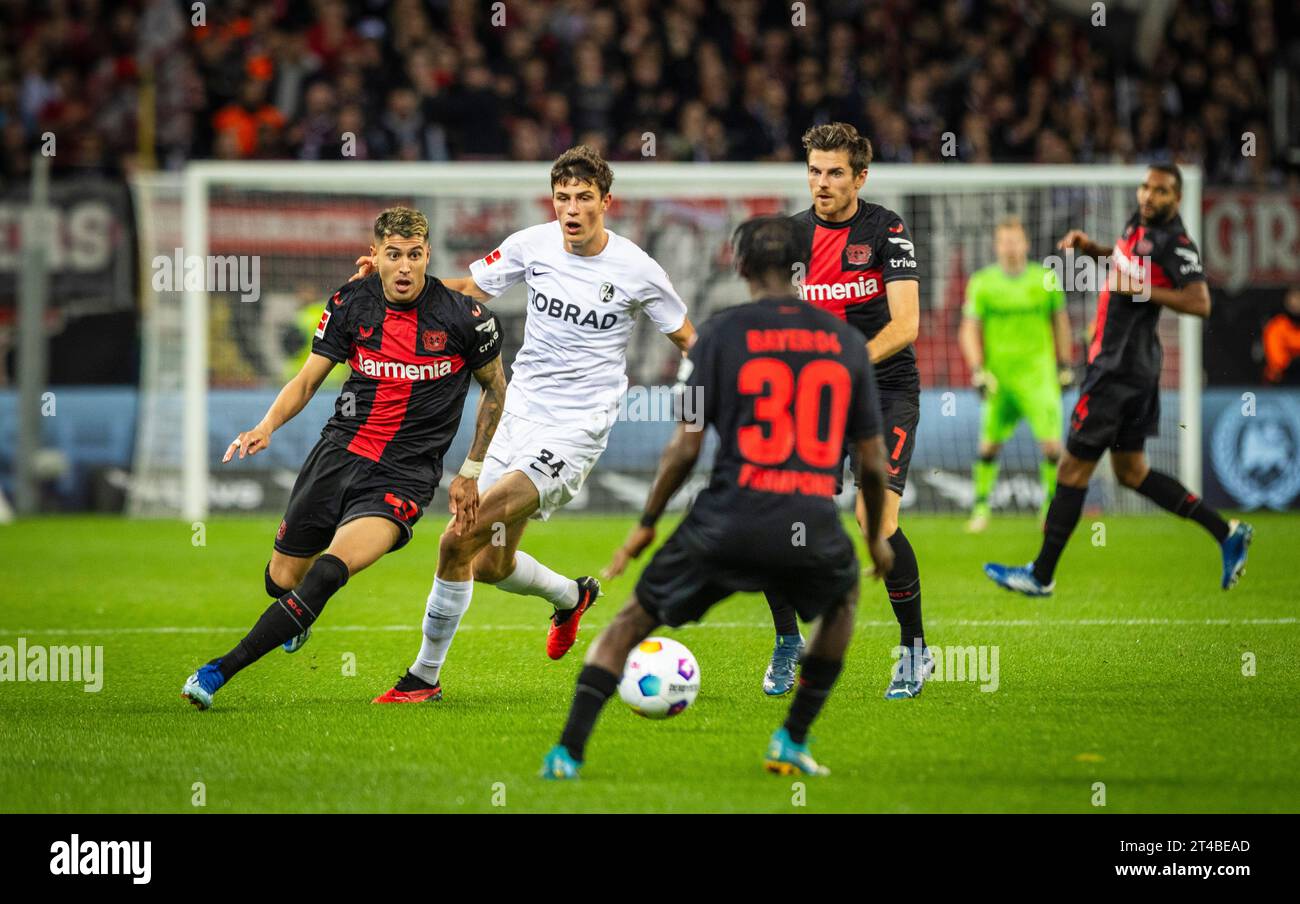 Leverkusen, Germany. 29th Oct 2023. Exequiel Palacios (Leverkusen ...