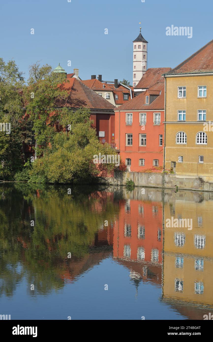 Industrial museum on the banks of the Main and scrap tower, reflection ...