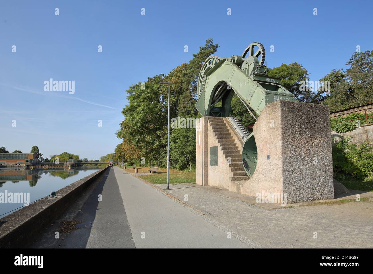 First roller weir in the world by MAN, bank of the river Main ...