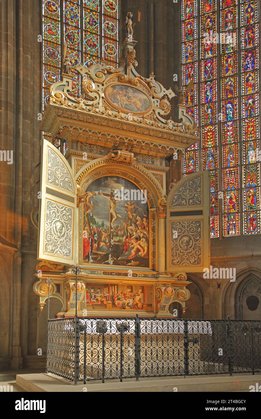 Winged altar built 1604 with painting of the Gothic town church St ...
