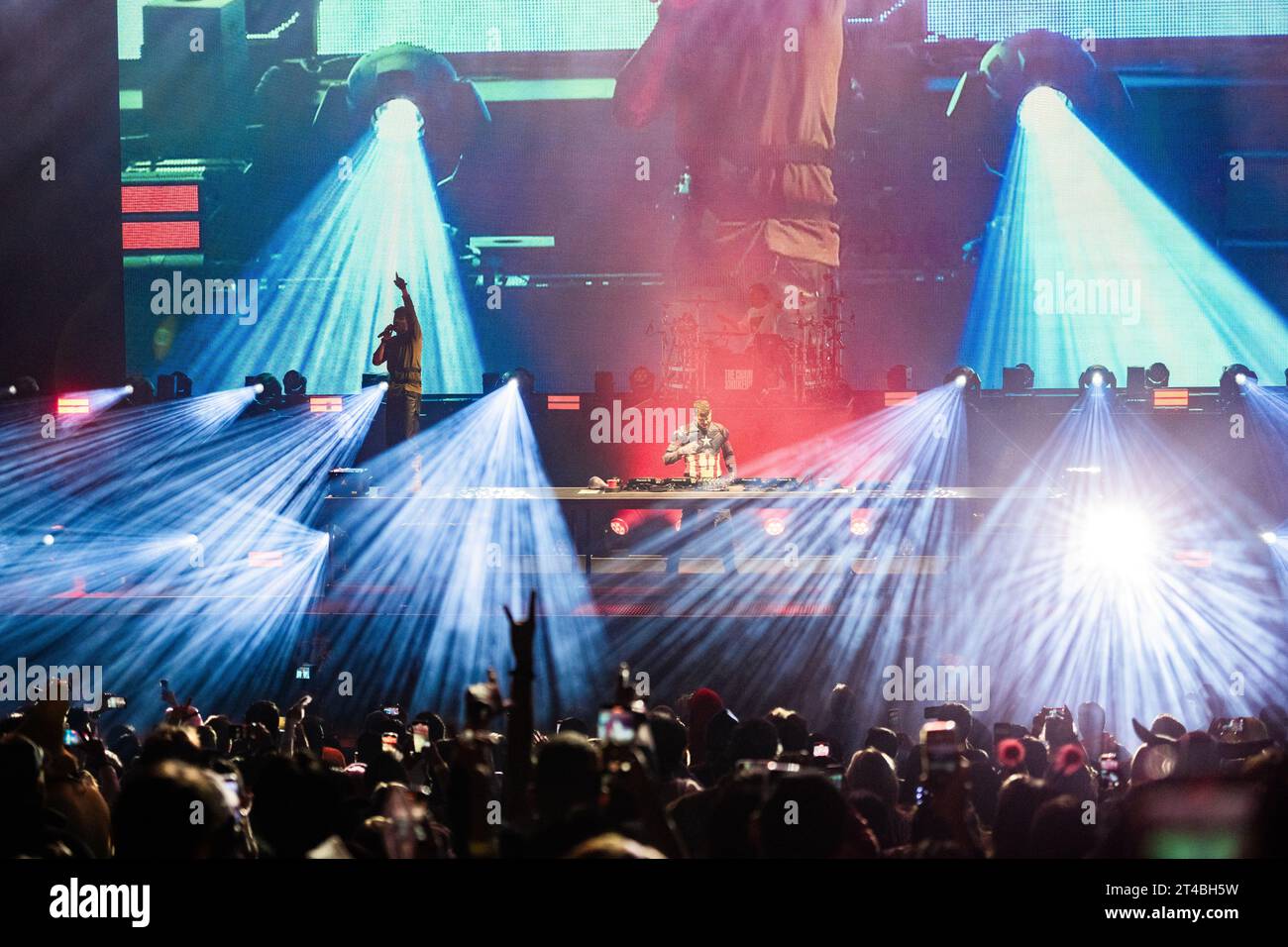 Mountain View, United States. 28th Oct, 2023. The Chainsmokers ...