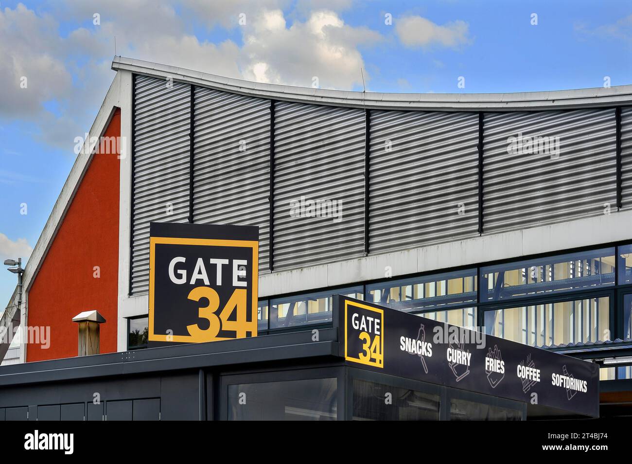 Gate 34 with kiosk, Memmingen Airport, Allgaeu Airport, Memmingen ...