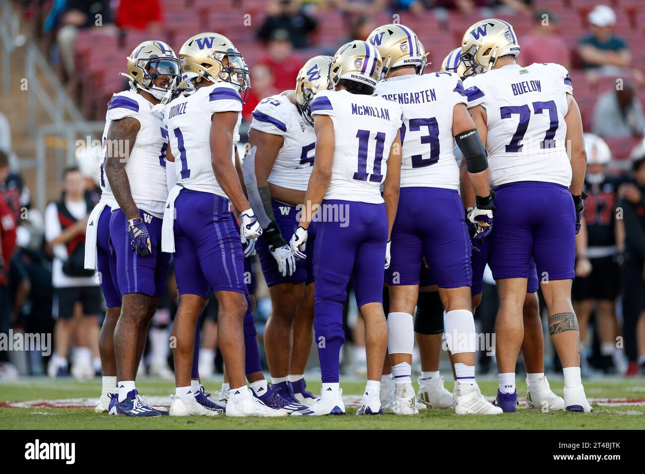 Regular season group hi-res stock photography and images - Alamy