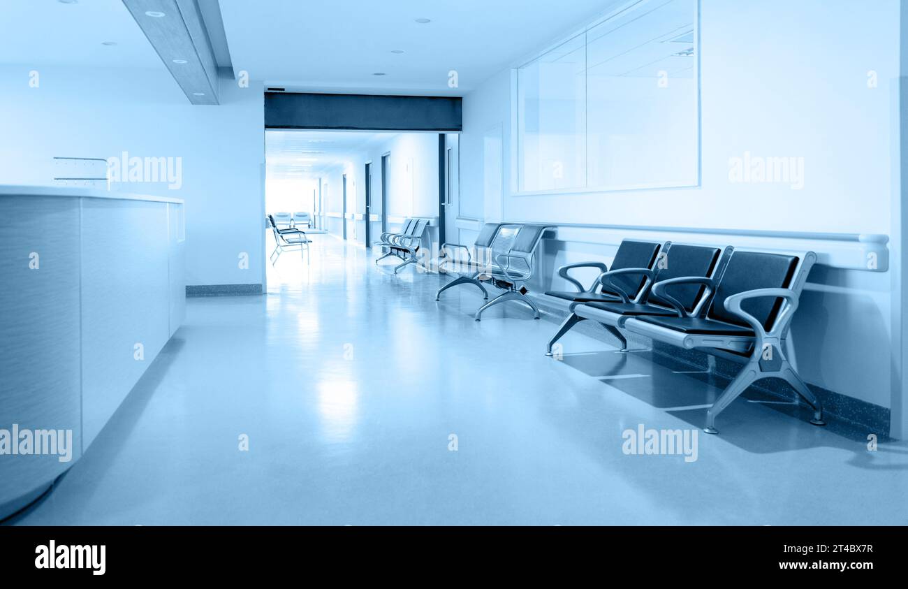 Empty nurses station and corridor in a hospital Stock Photo - Alamy