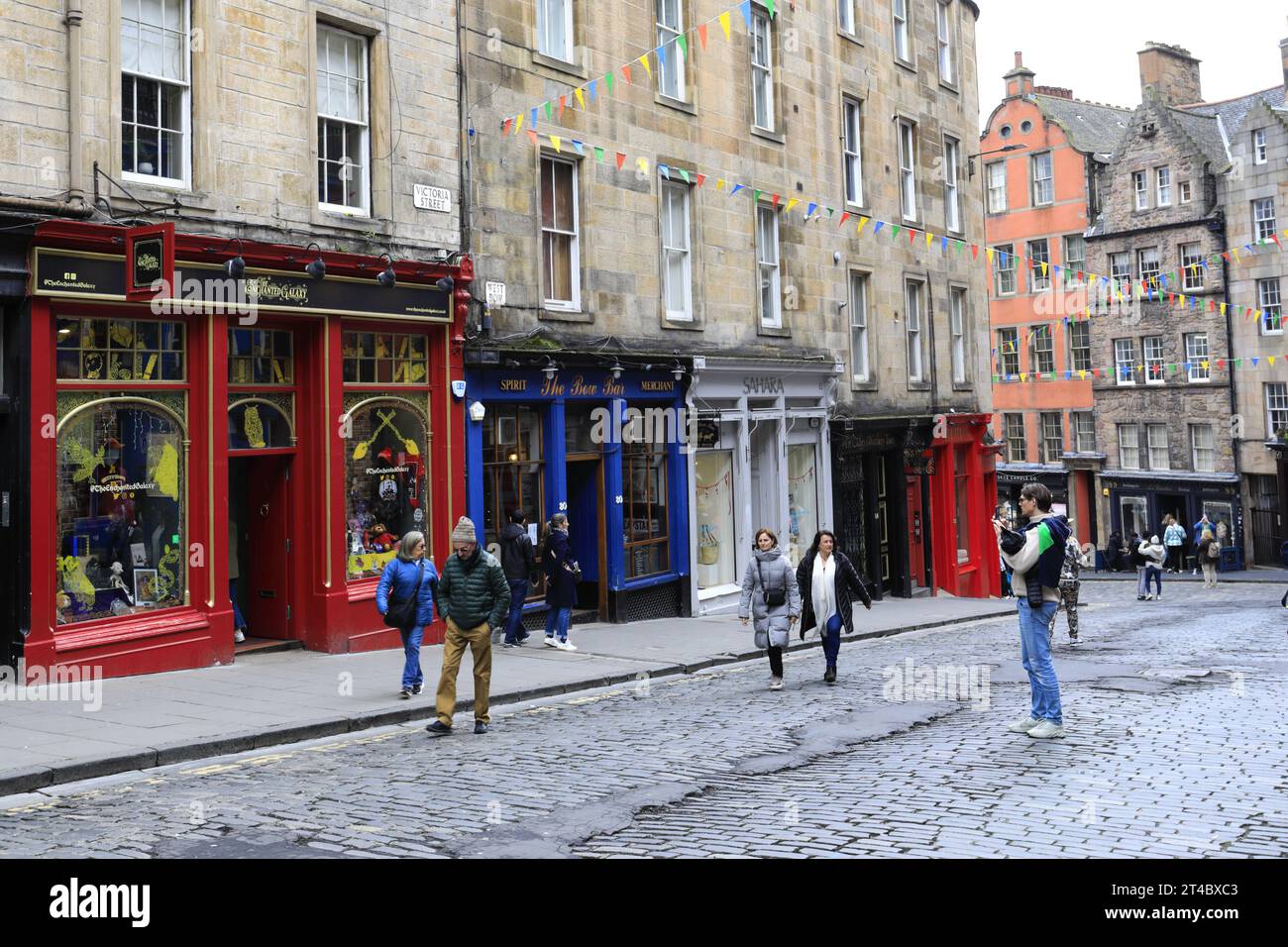 Victoria street harry potter hi-res stock photography and images - Alamy