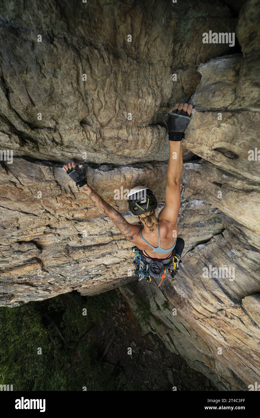 Female Rock Climber - Gunks NY Stock Photo - Alamy
