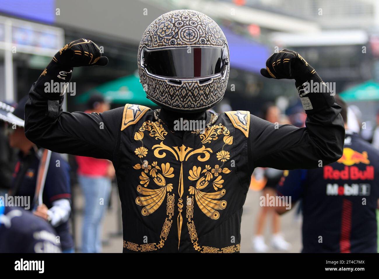 Paddock entertainer hi-res stock photography and images - Alamy