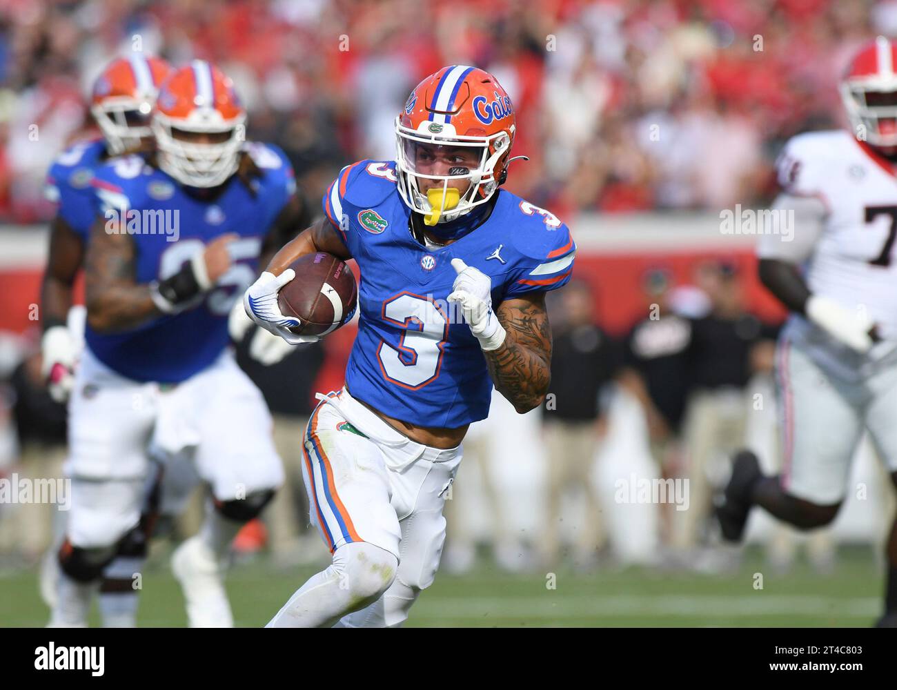 JACKSONVILLE, FL - OCTOBER 28: Florida Gators Wide Receiver Eugene ...