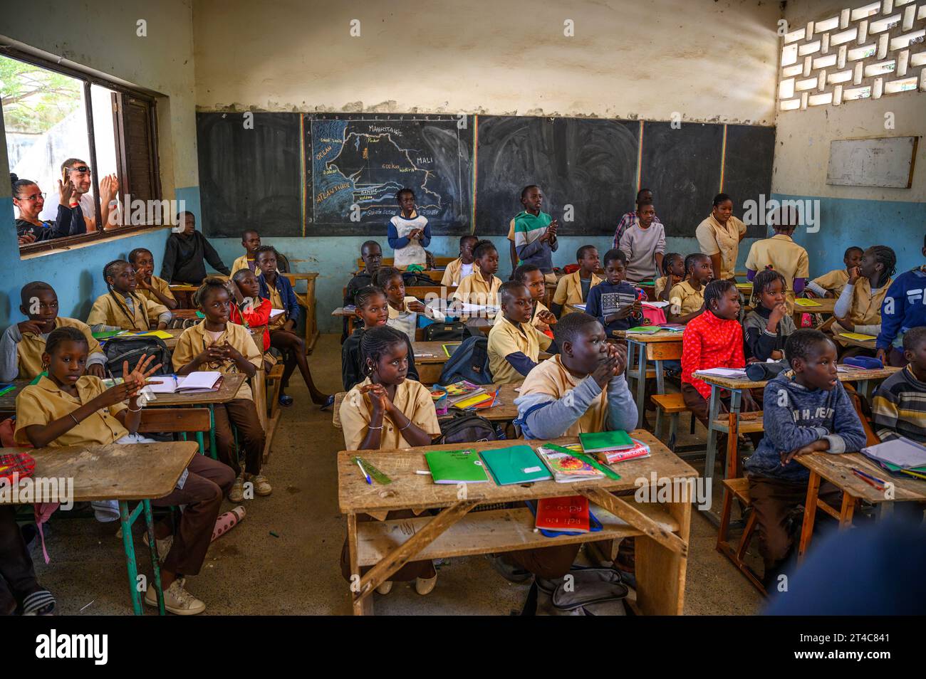 Poor poverty schoolchildren hi-res stock photography and images - Alamy