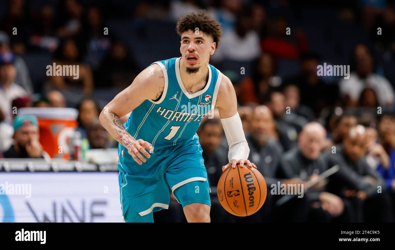 Charlotte Hornets guard LaMelo Ball brings the ball up court against ...