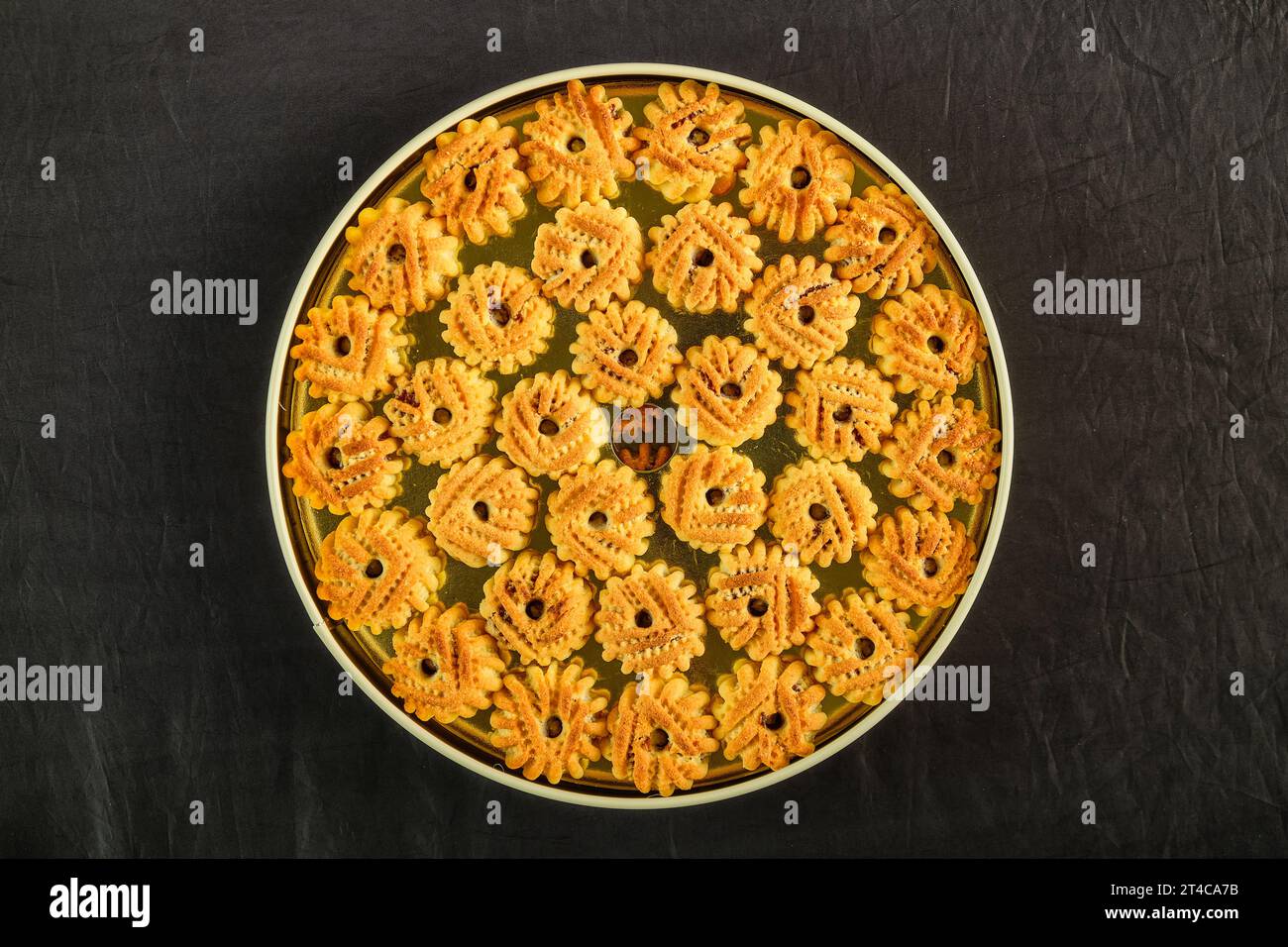 Arabic sweets hi-res stock photography and images - Alamy