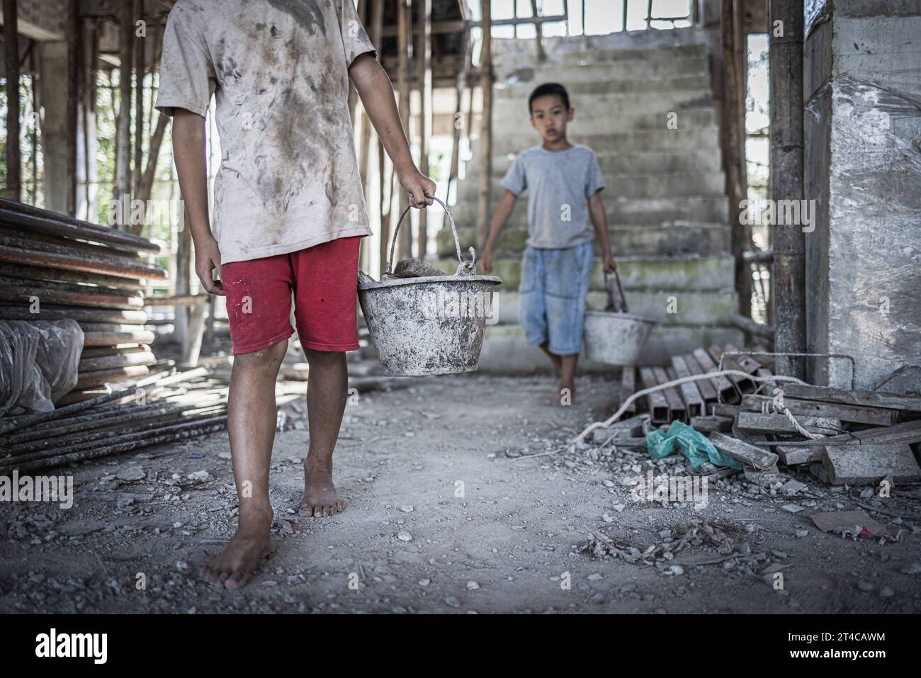 Poor children forced to do construction work, child labor, abuse To the ...