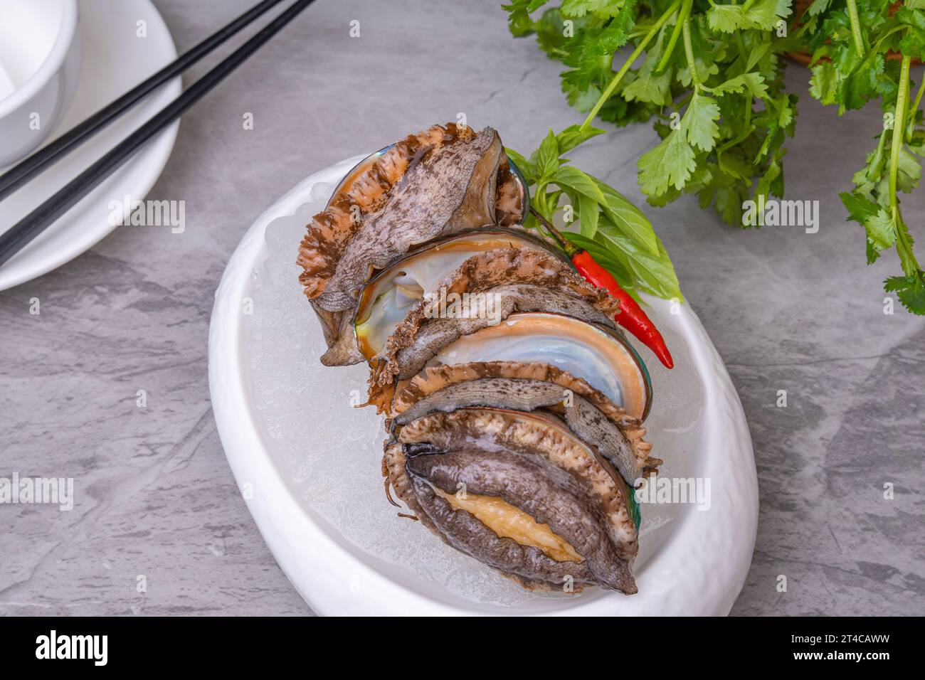 Shabu crab hi-res stock photography and images - Alamy