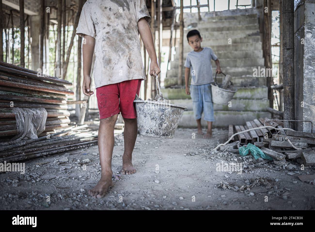 Poor children forced to do construction work, child labor, abuse To the ...