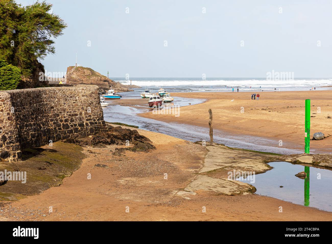 Bude harbour, Bude estuary, Bude, Cornwall, UK, England, Bude beach ...
