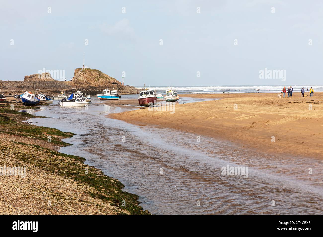 Bude harbour, Bude estuary, Bude, Cornwall, UK, England, Bude beach ...